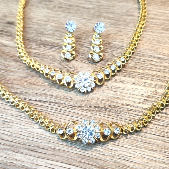 Christina Collection | Jewelry | Christina Collection Follow Your Heart ...